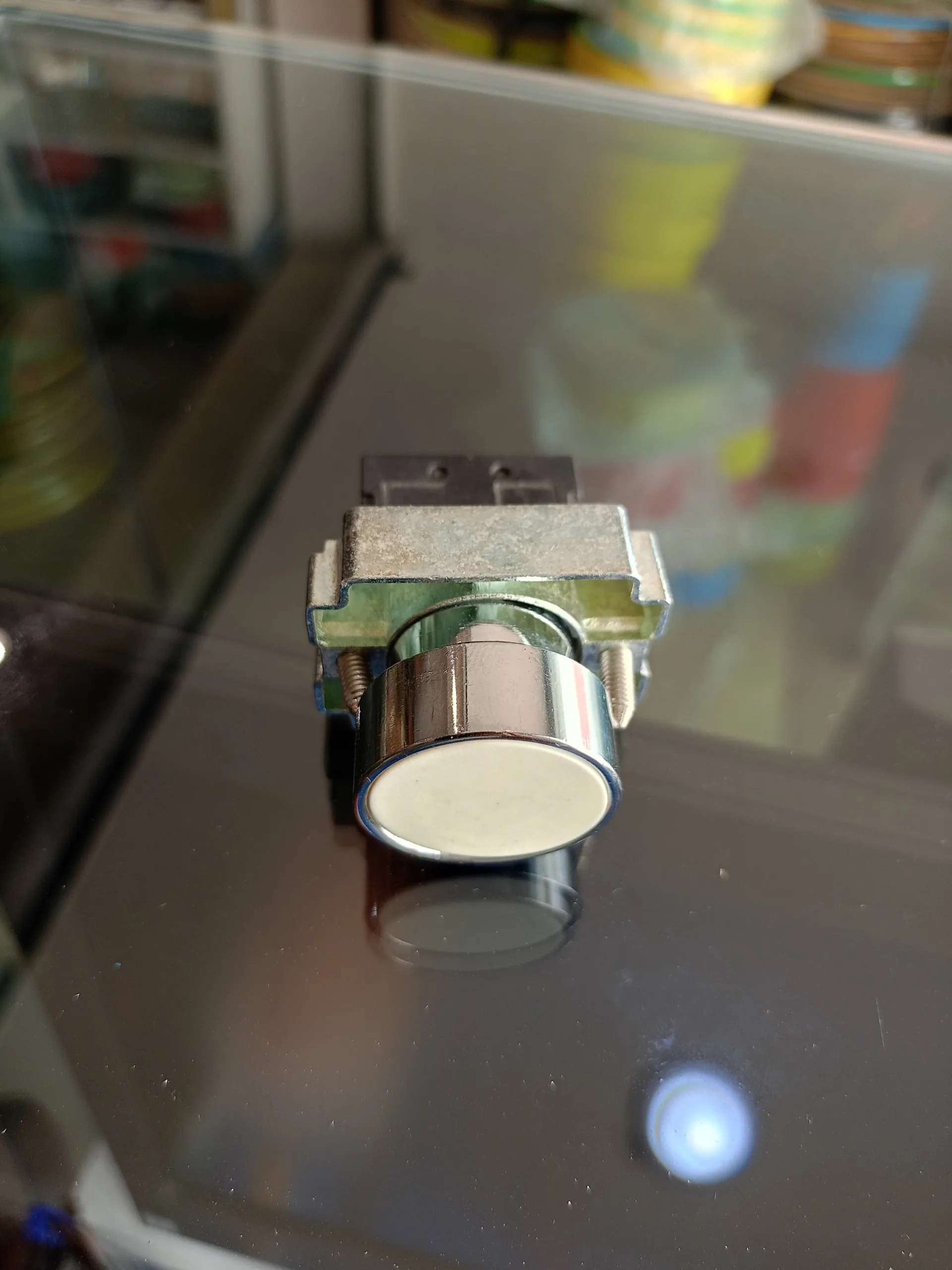 Push Button White Colour