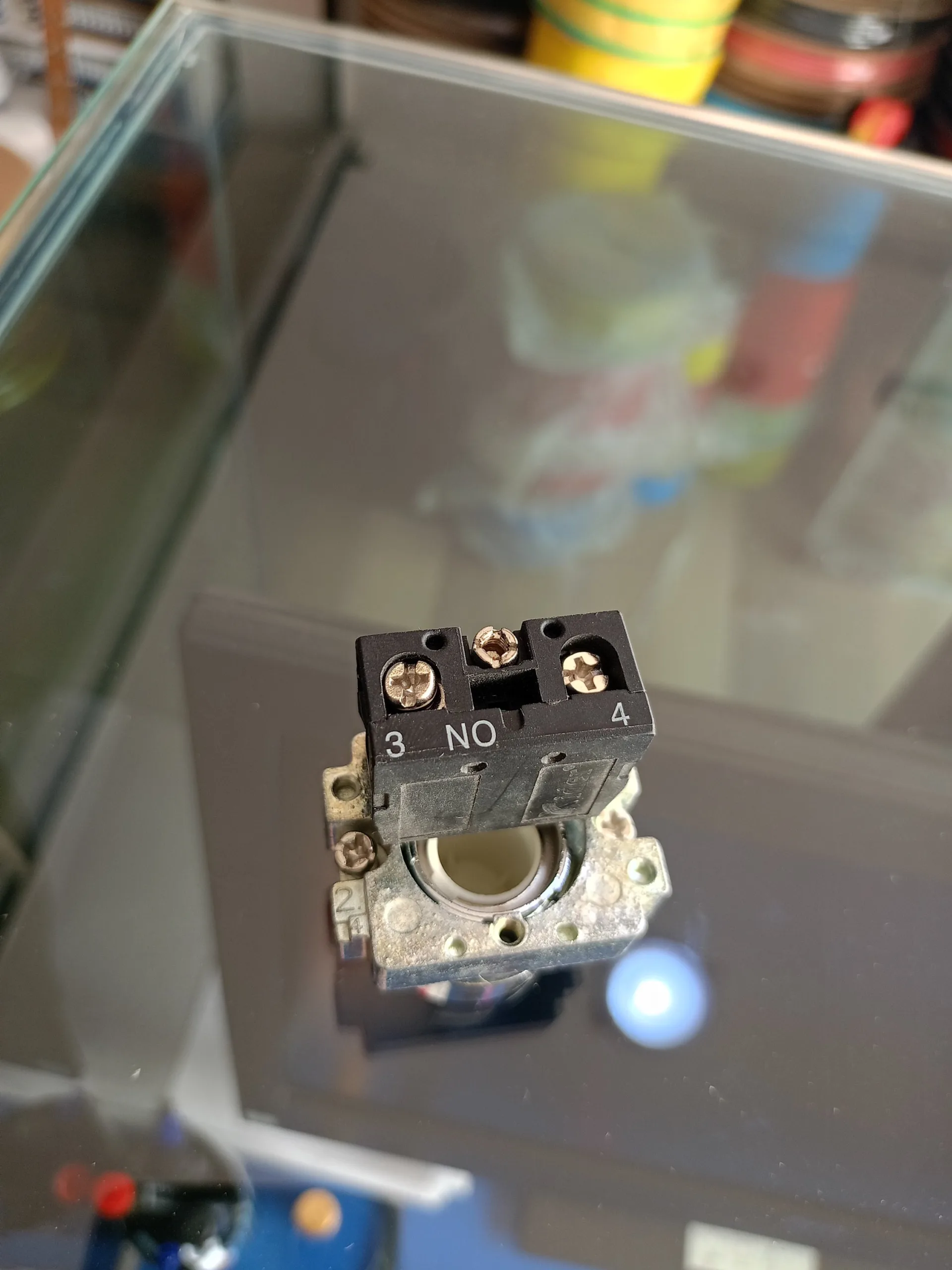 Push Button White Colour
